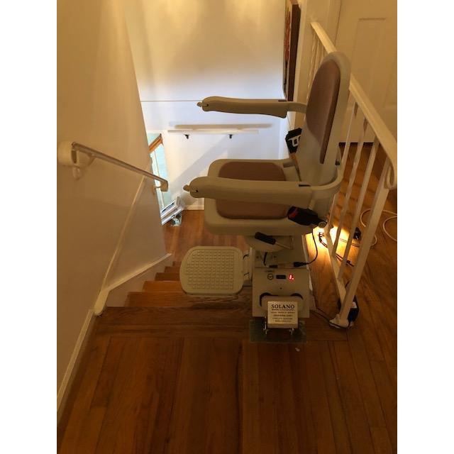 Acorn/Brooks Stair Lift with Free Standard Installation & Warranty - L